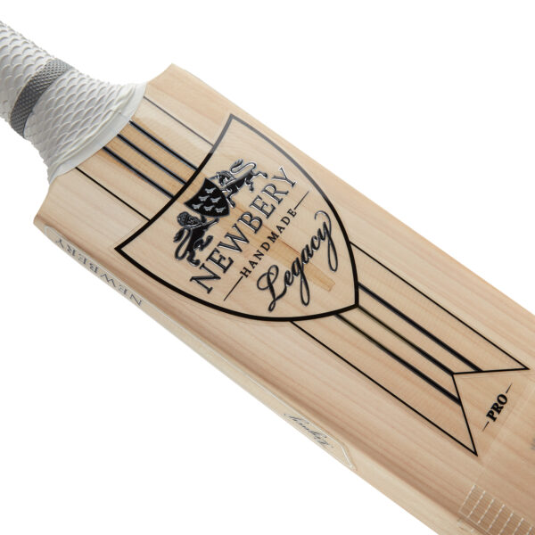 Newbery Legacy Pro Cricket Bat | MR Cricket Hockey
